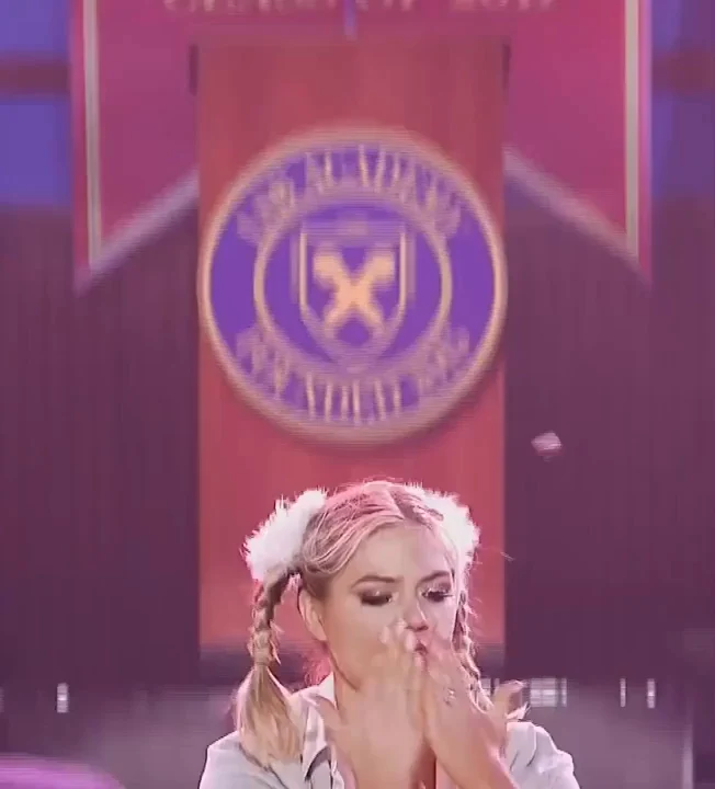 Another one from Lip Sync | Scrolller