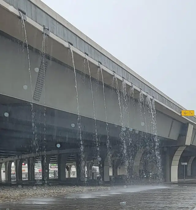 Houston has the most beautiful, natural, waterfalls I've ever seen. | Scrolller