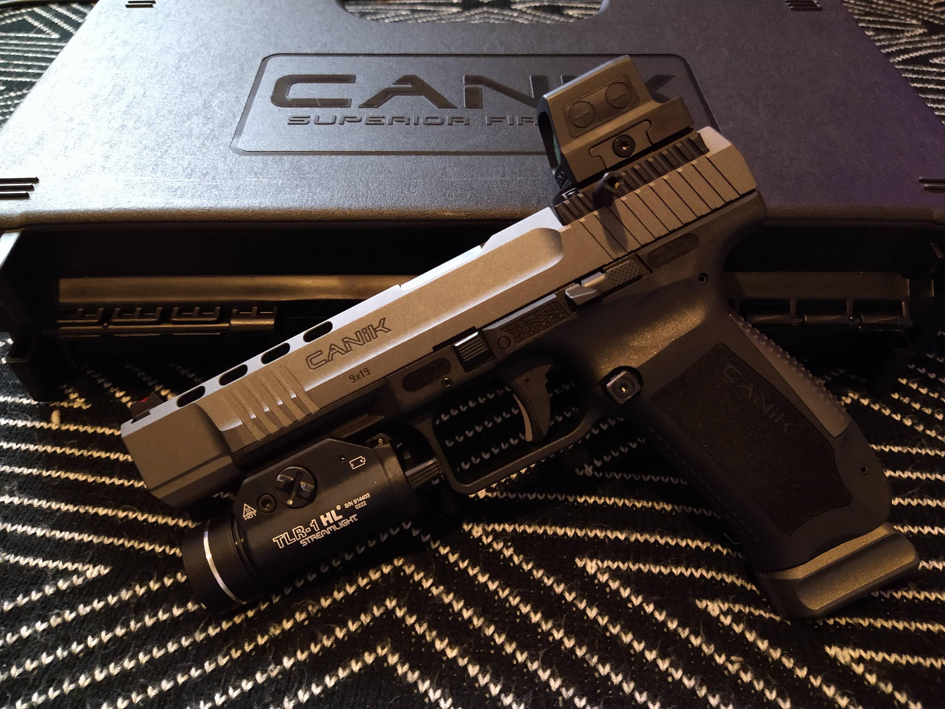 Finally bought a proper handgun~ | Scrolller