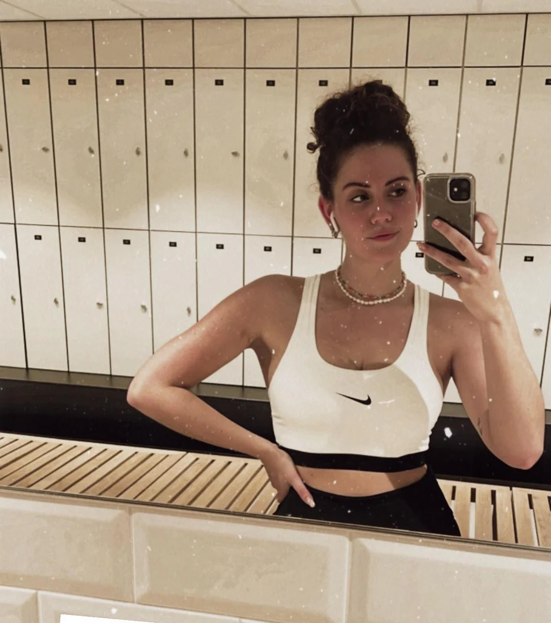 Emma Deckers | Scrolller