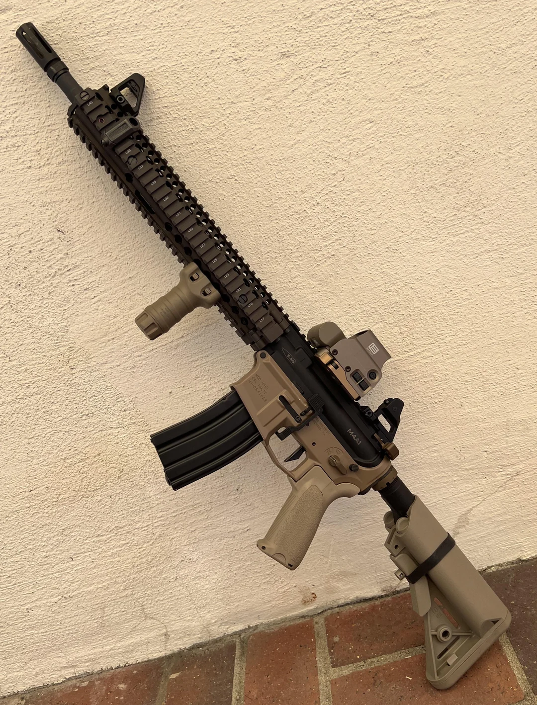 Eotech on a rizz 2 just makes sense | Scrolller