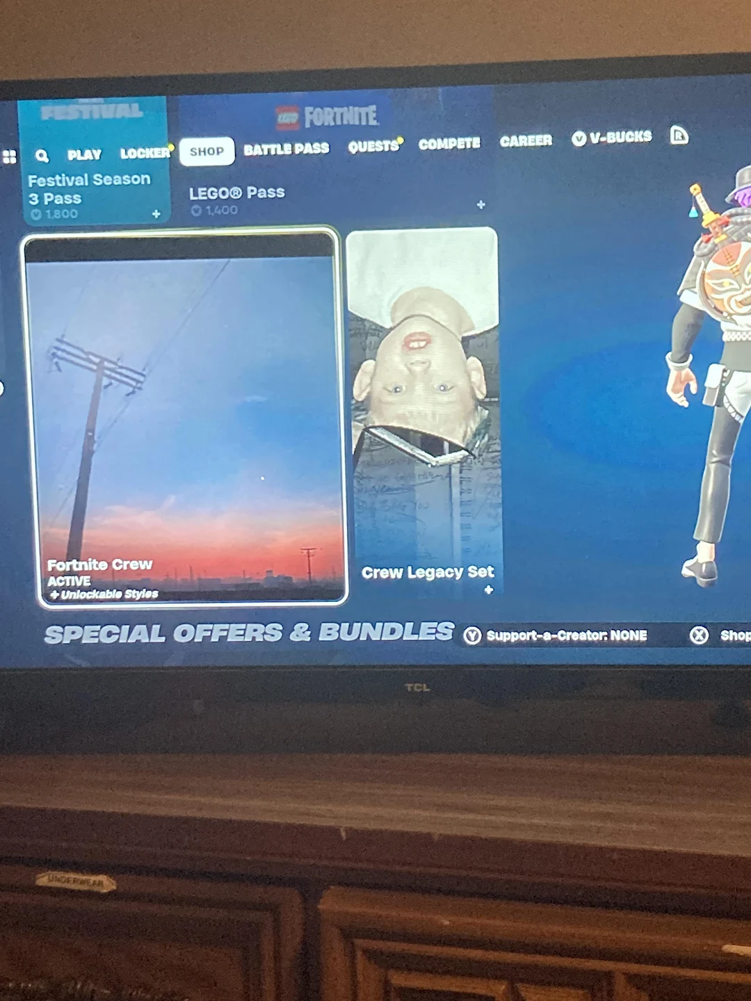 Weird images in fortnite shop. I play on my switch. Any explanation? It kinda freaked me out ...