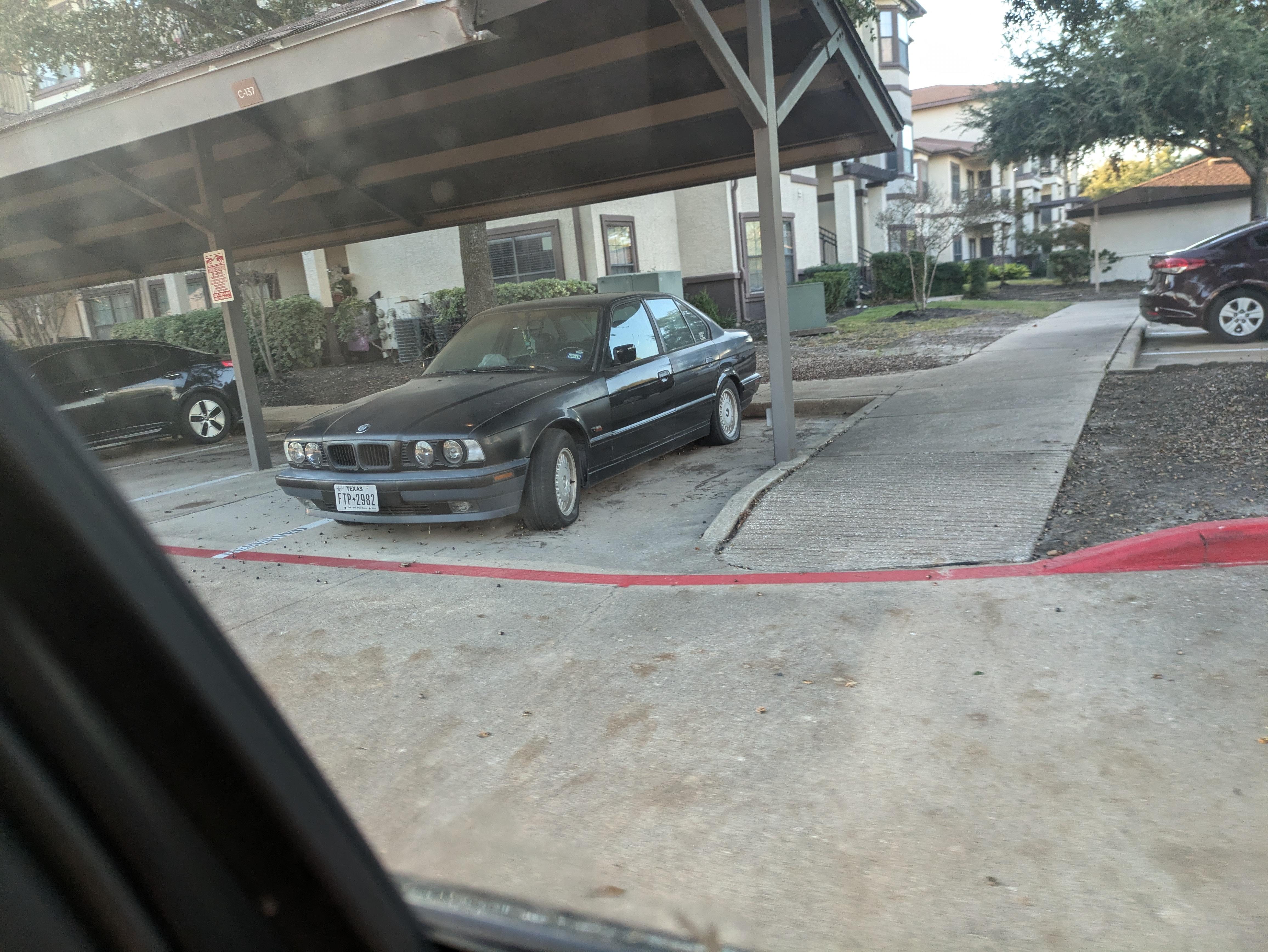 Help Identifying | Scrolller