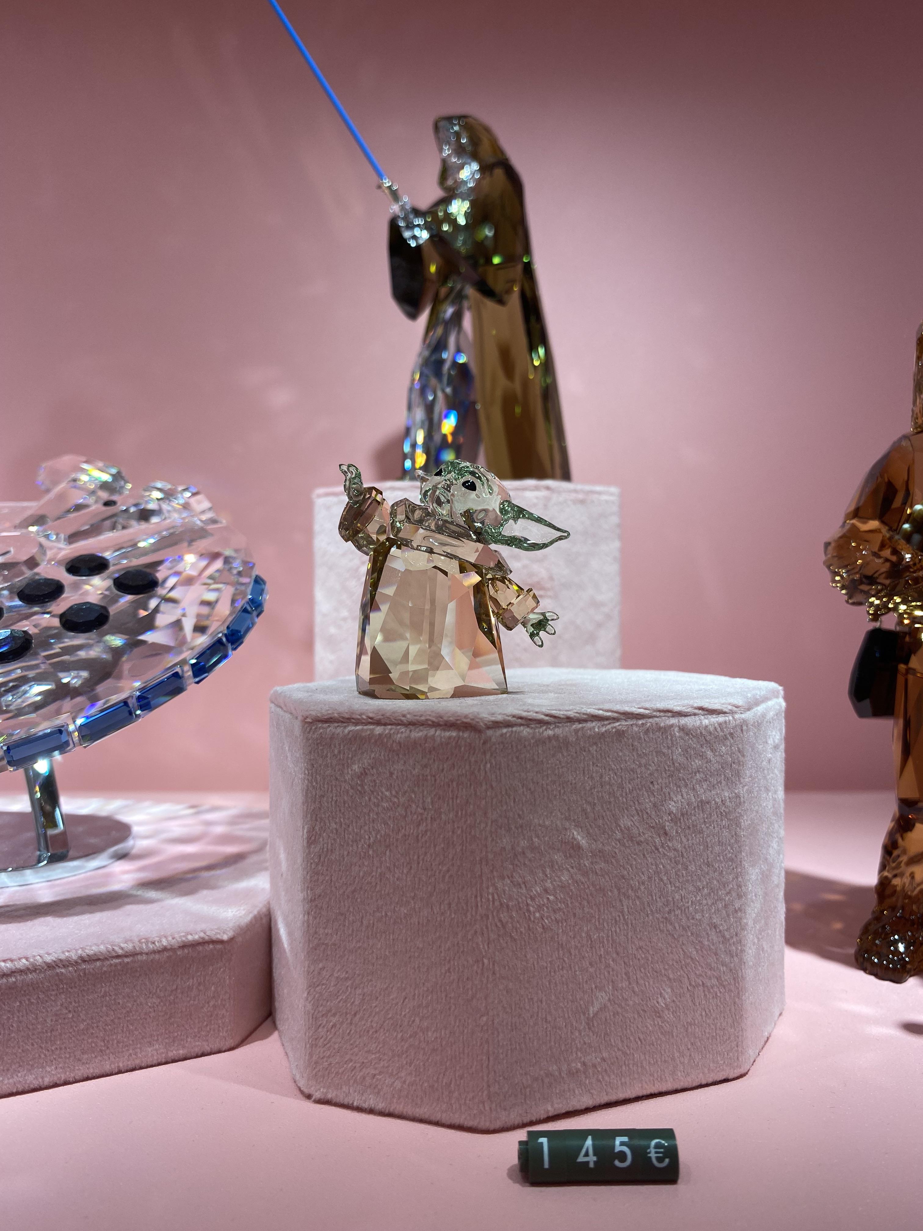 Discover more like StarWars: Swarovski Star Wars Crystals and Related Content | Scrolller