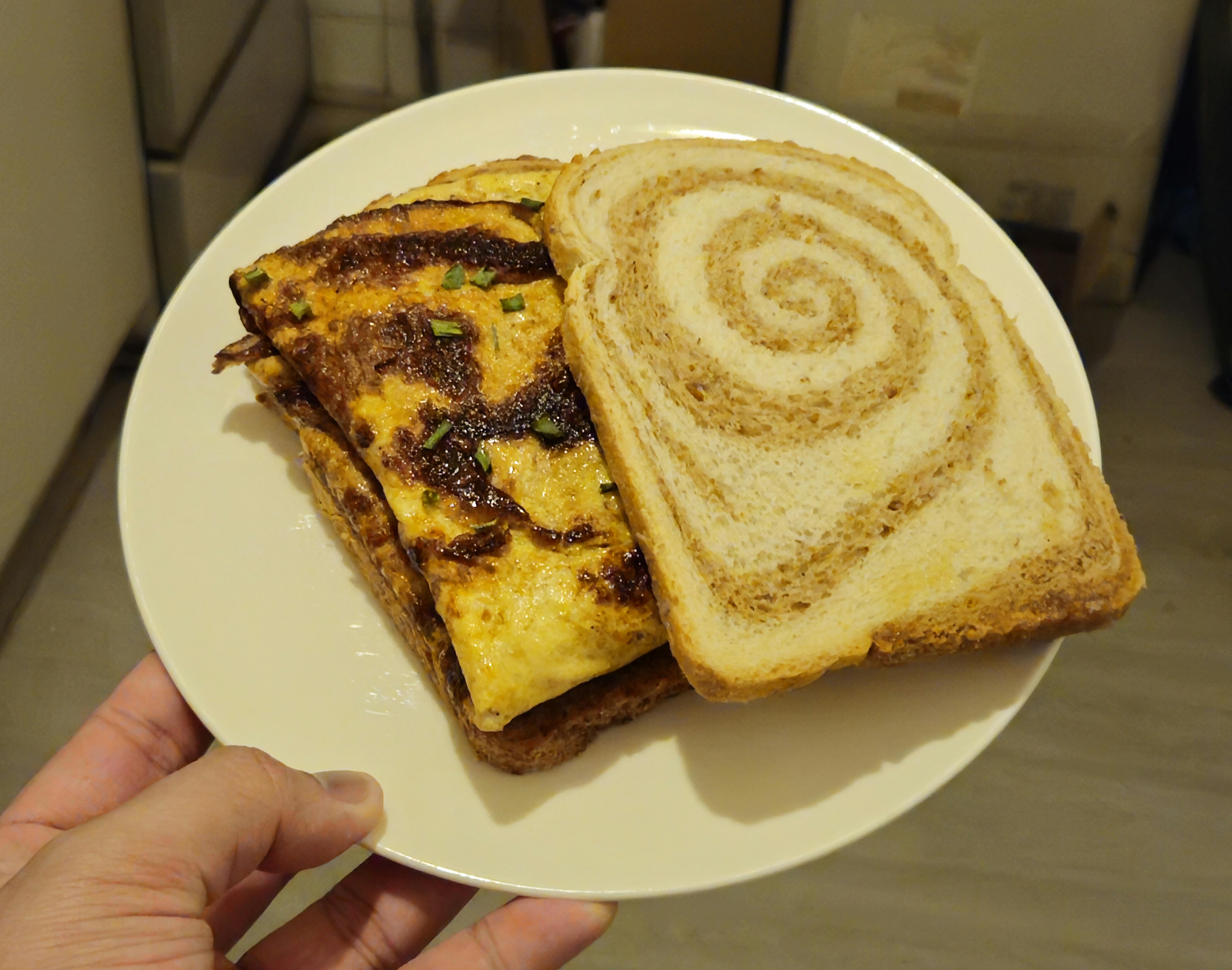 Discover more like Food: [Homemade] I made an omelette with some bacon and chives, and I'm proud ...