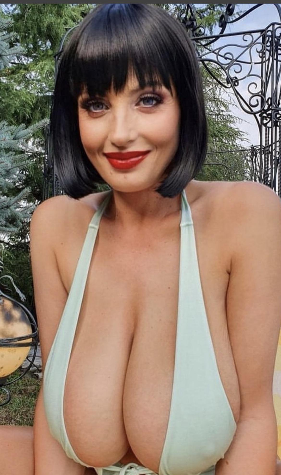 She Seems Nice | Scrolller