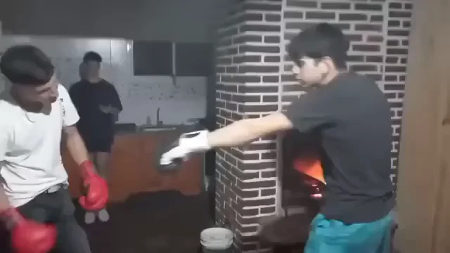 What a brutally fight | Scrolller