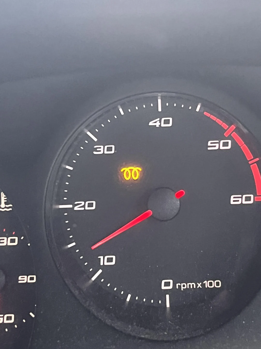 Blinking light 2011 Leon. Any ideas | Scrolller