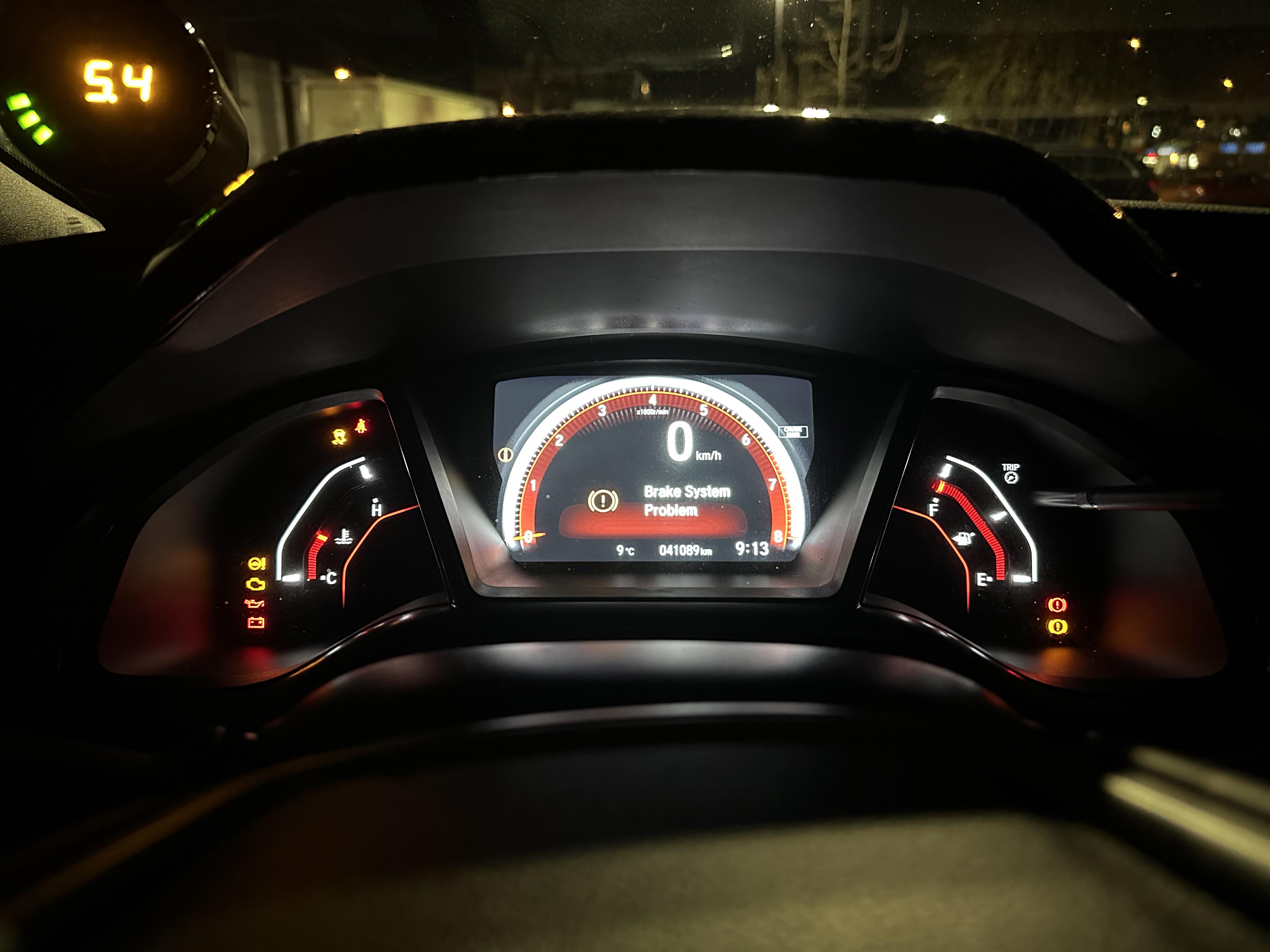 Is this normal? (honda civic 2018) | Scrolller