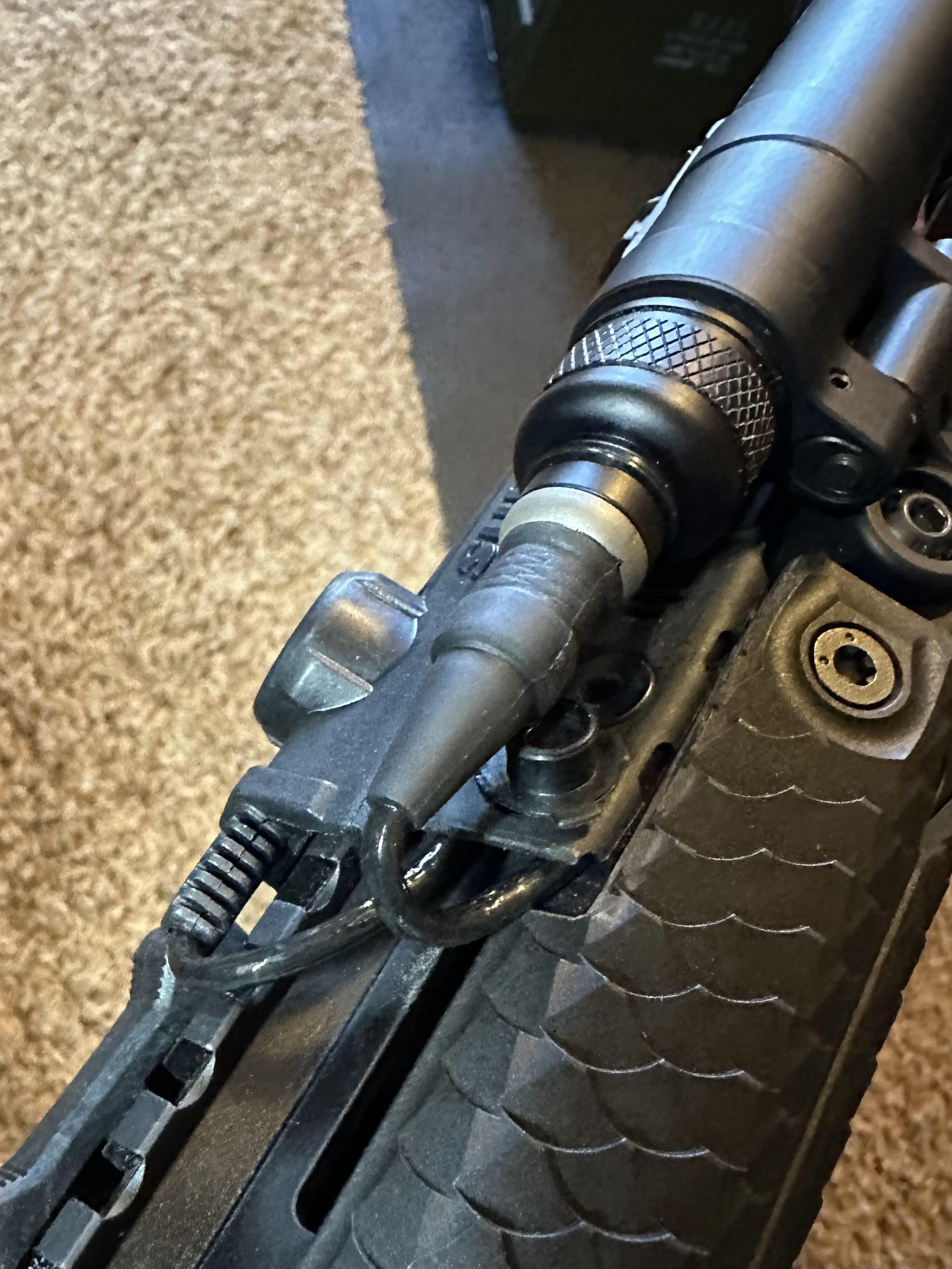 Cable management, beyond rubber bands and zip ties. | Scrolller