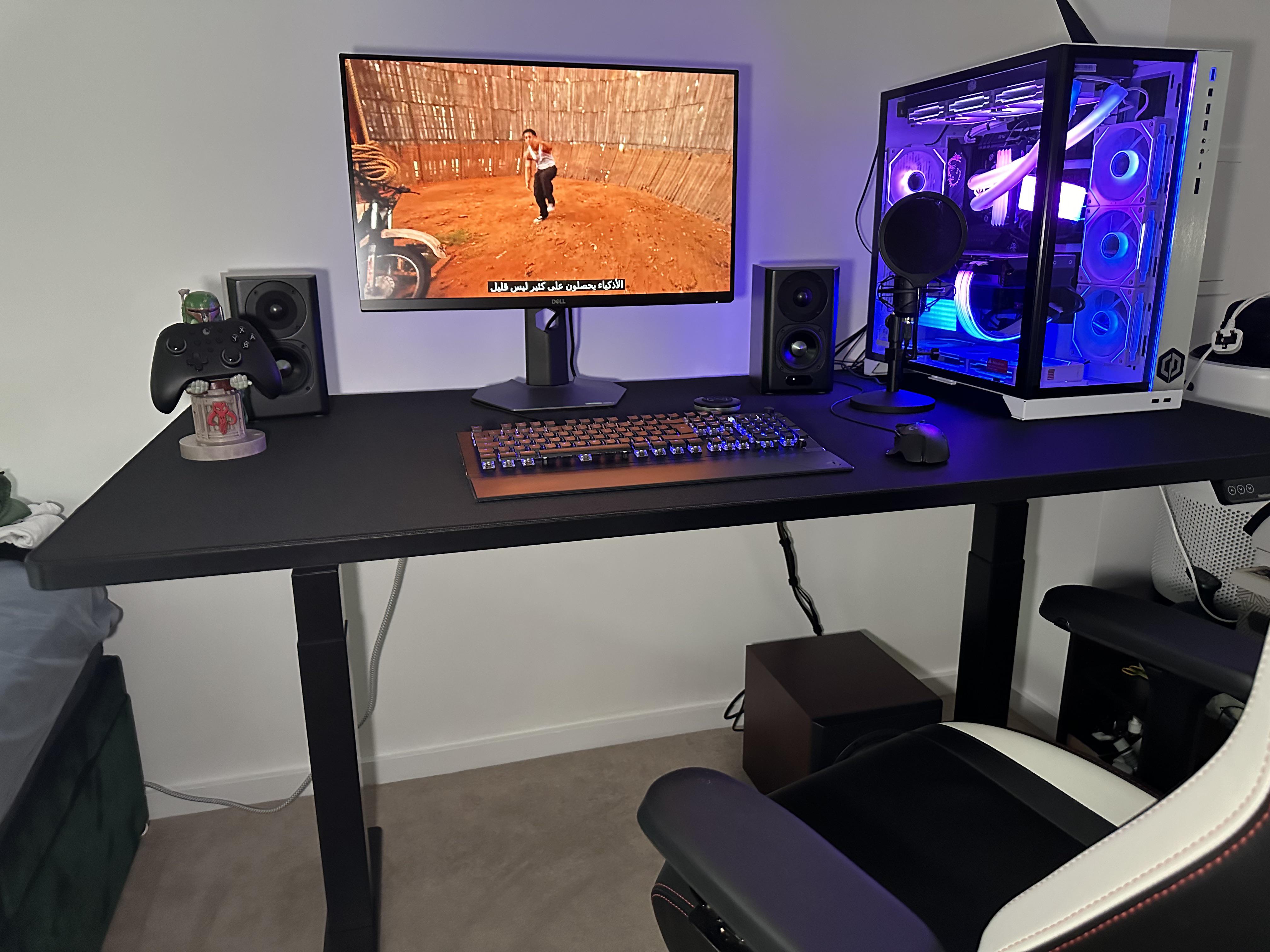 Cable management - desk update | Scrolller
