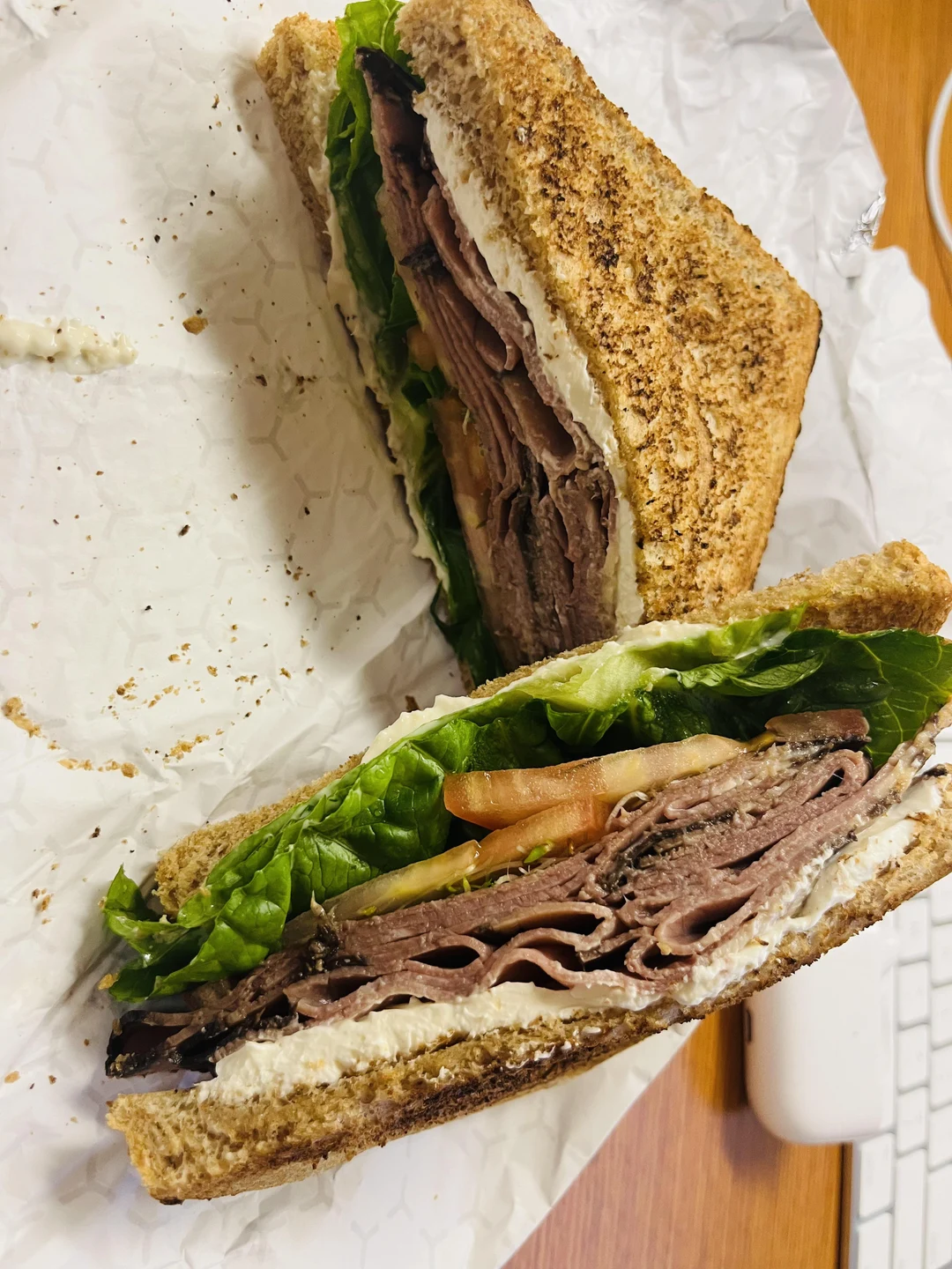 Am I Weird? (Cream cheese Roast beef) | Scrolller