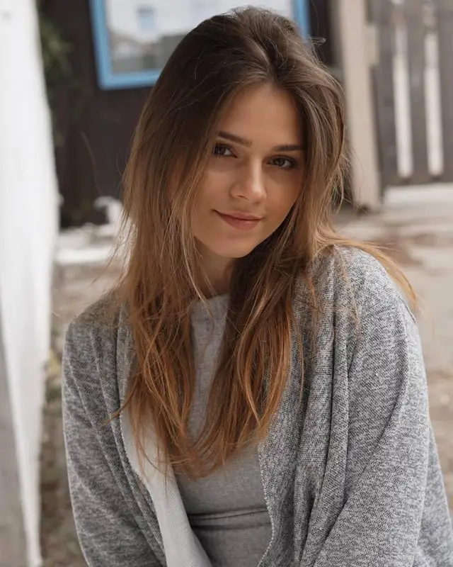 Jessica Hartel | Scrolller