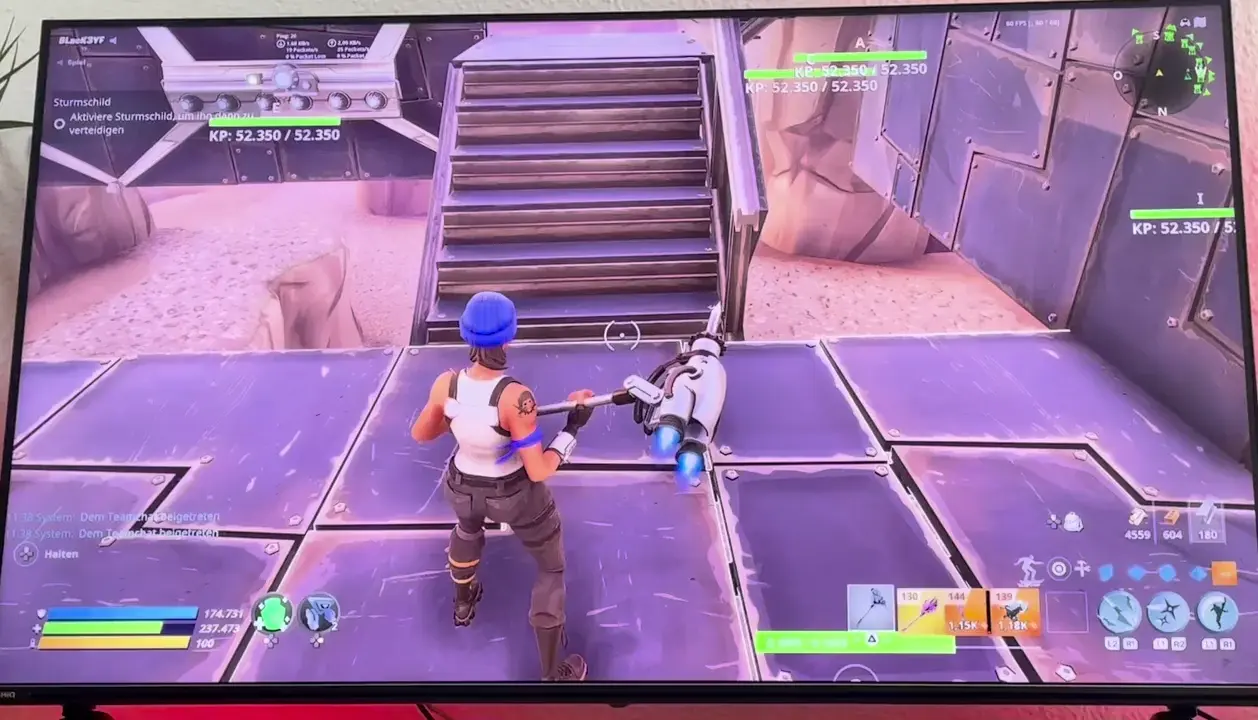 Can Someone Explain?😅 | Scrolller