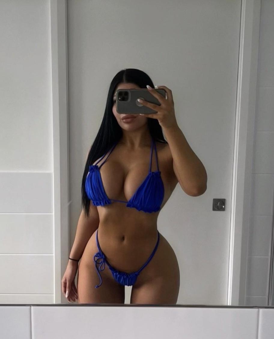 Big balloons | Scrolller