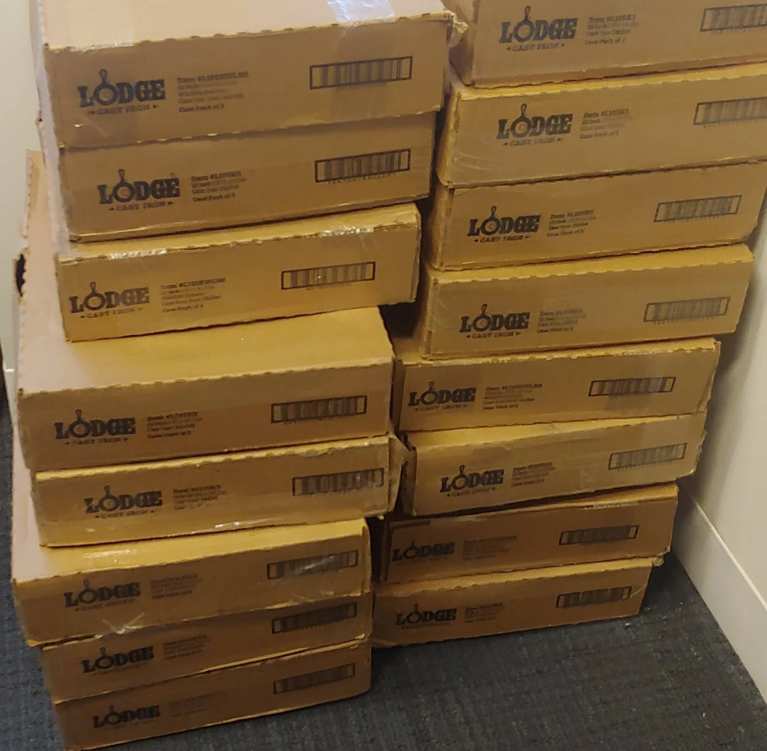 Customer gifts | Scrolller