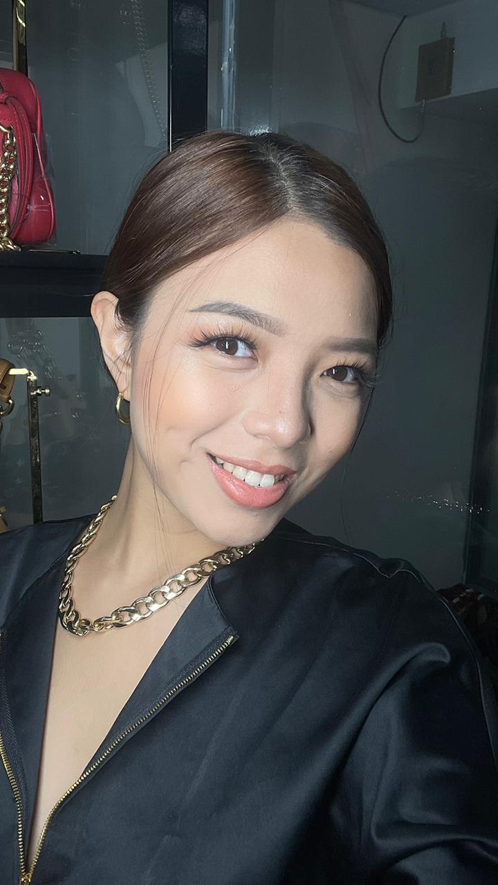 Smile are always in vogue | Scrolller