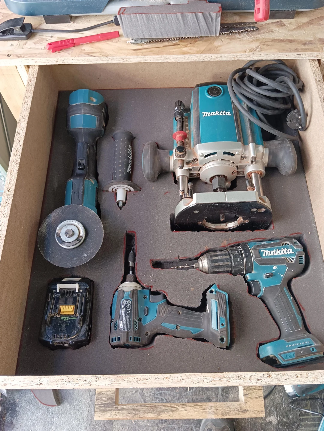 Foam drawers. | Scrolller