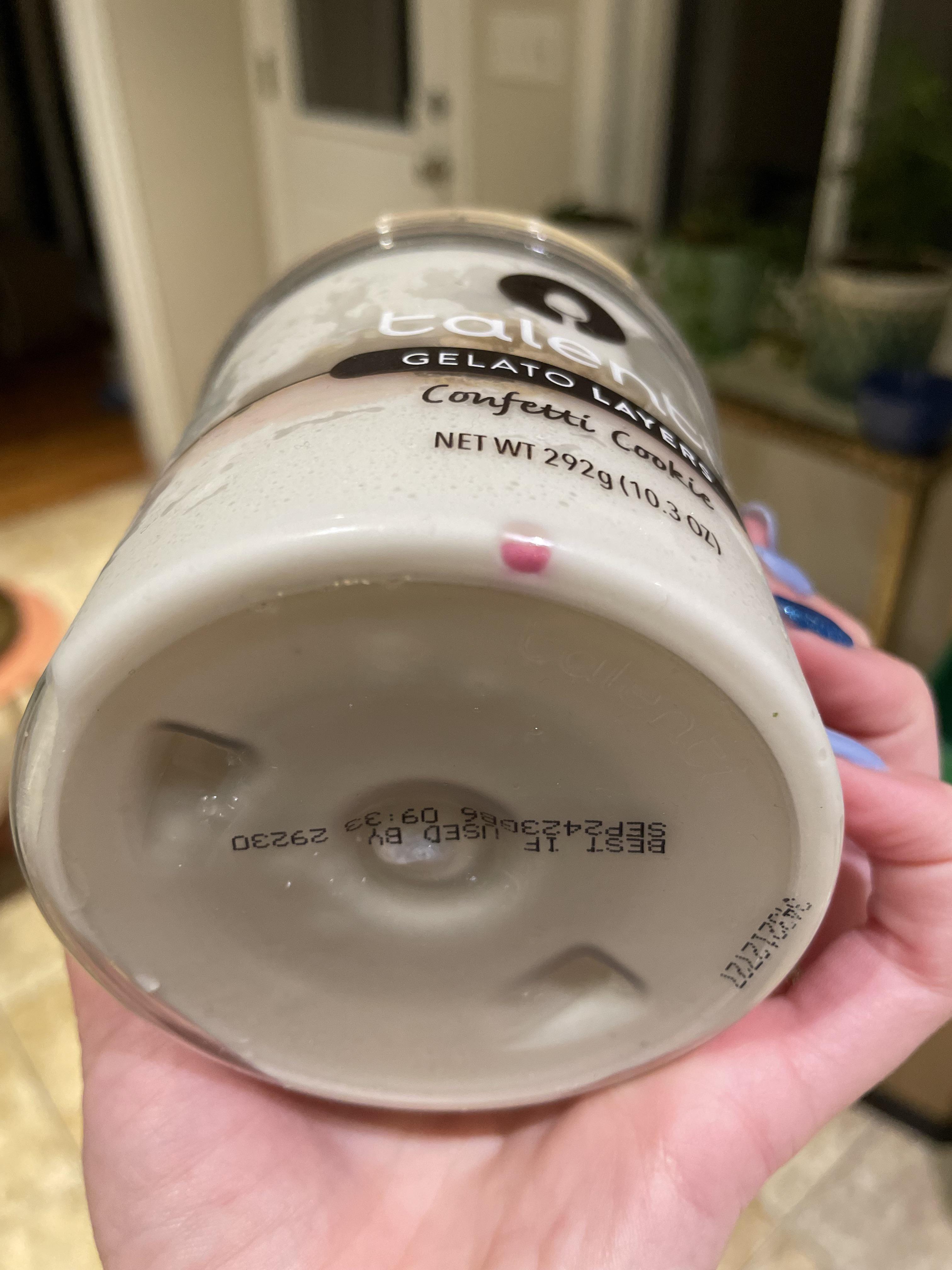 Gelato has only one sprinkle | Scrolller