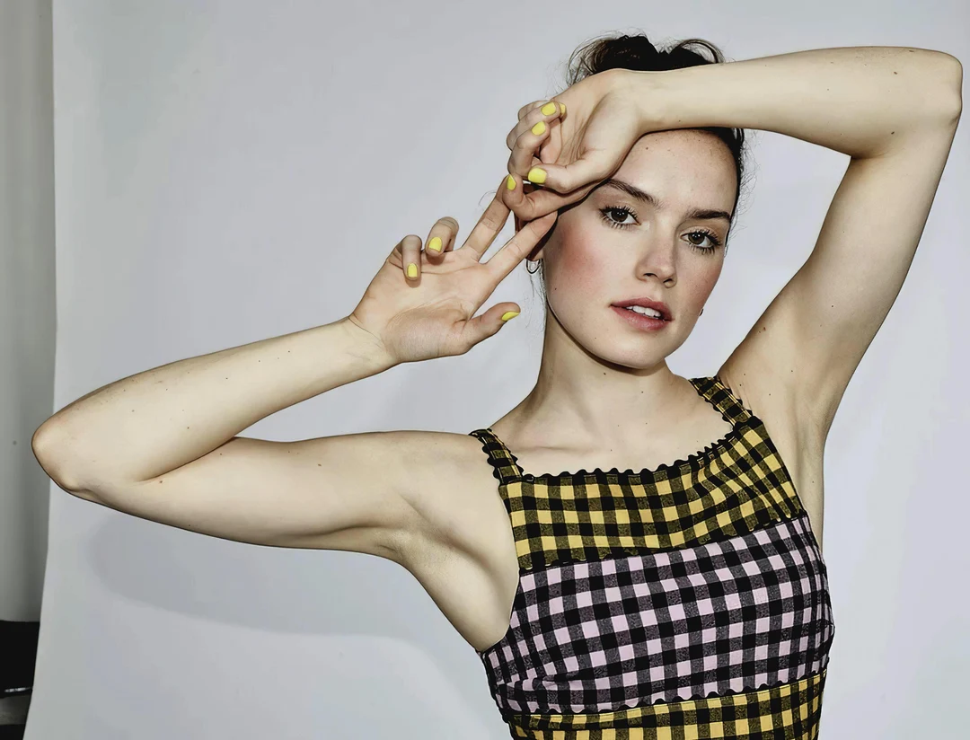 Happy Birthday Daisy | Scrolller