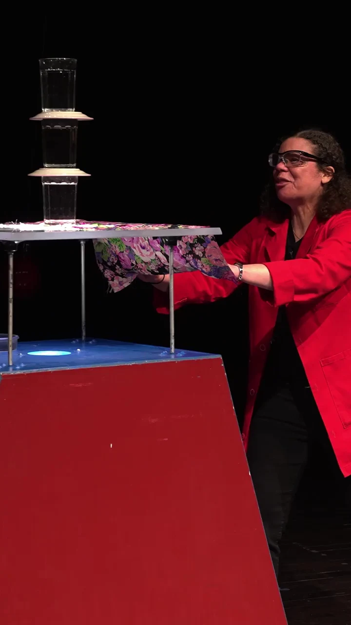 Magic Table Cloth Trick Explained | Scrolller