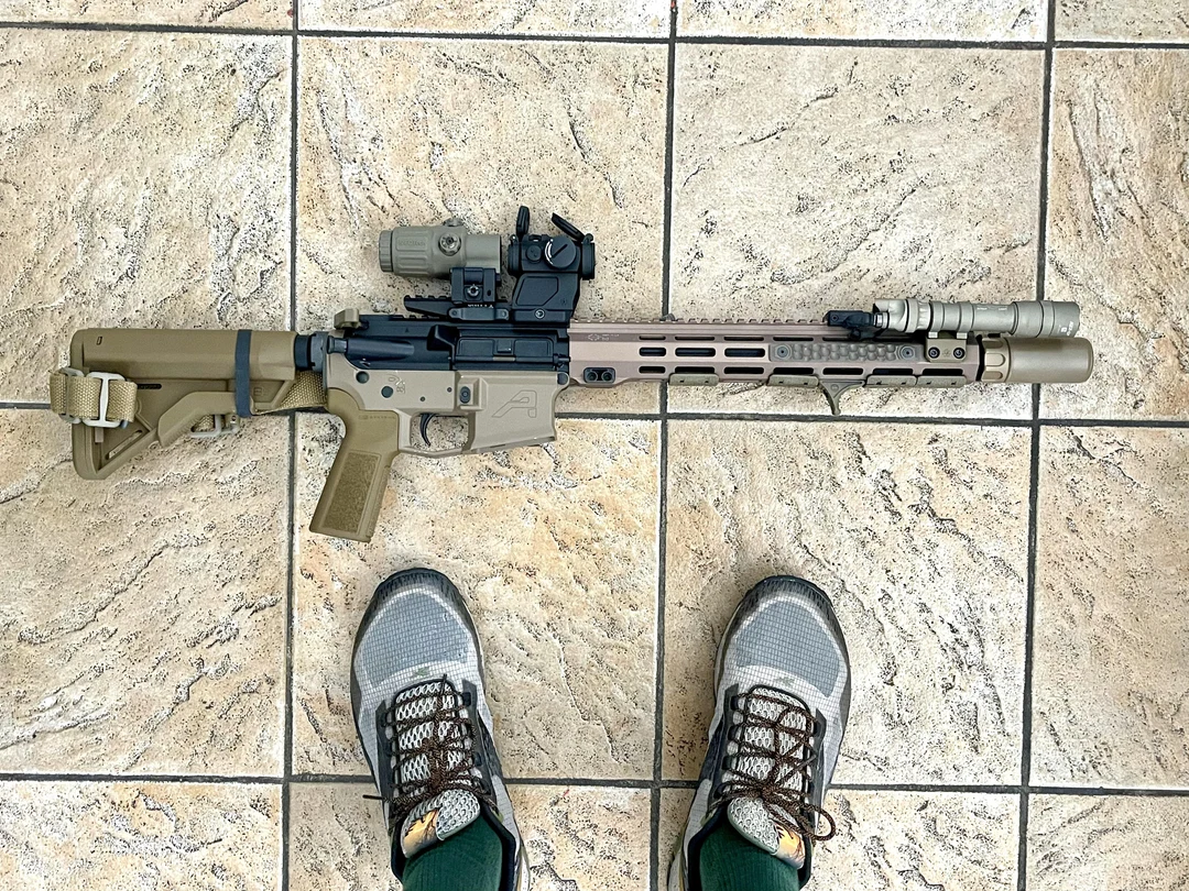 FDE Friday and I made the switch from Eotech to Aimpoint. | Scrolller