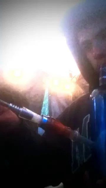 Sold my bong but can't leave y'all hanging | Scrolller