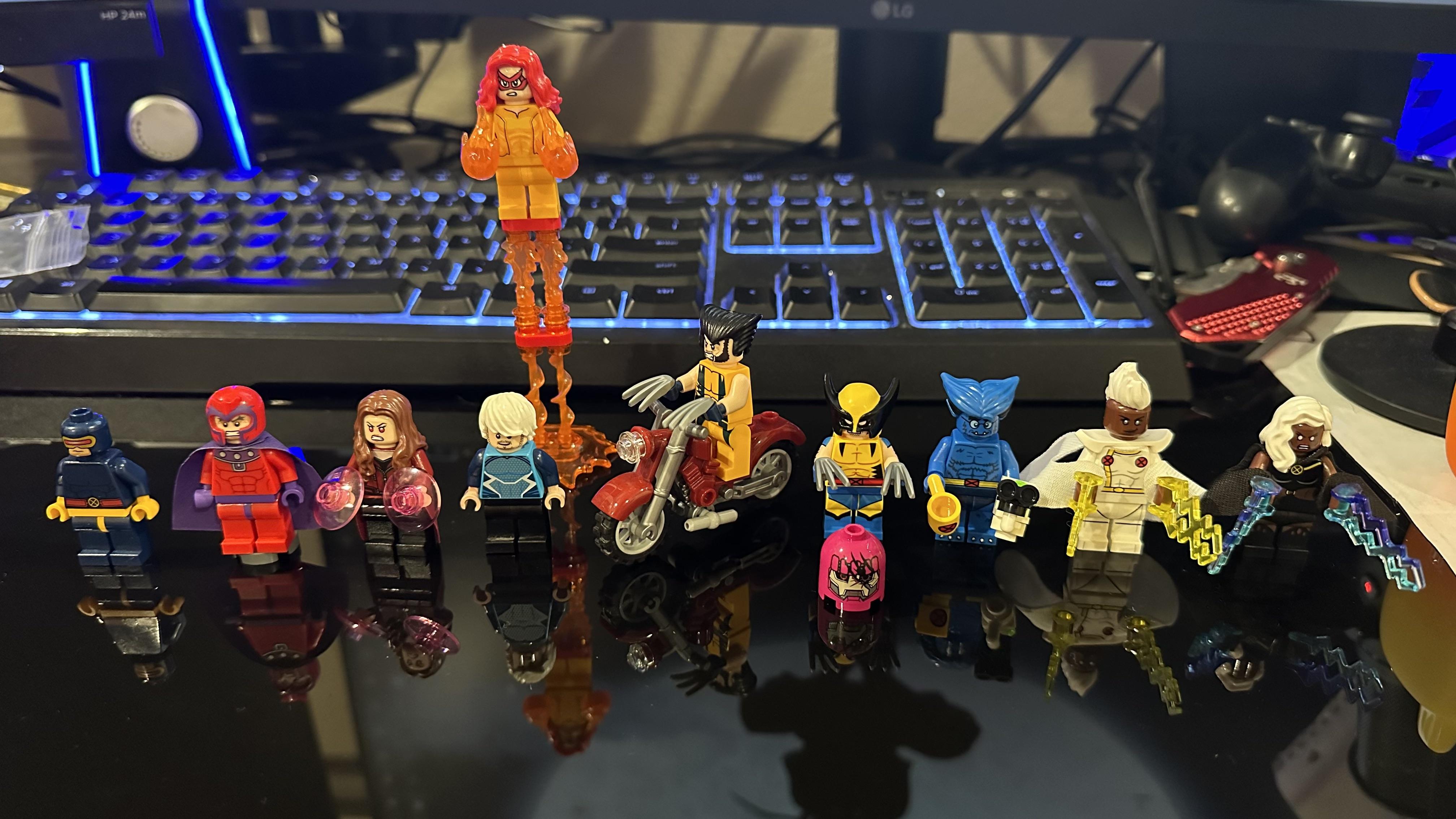 Lego minifigure collection | Scrolller
