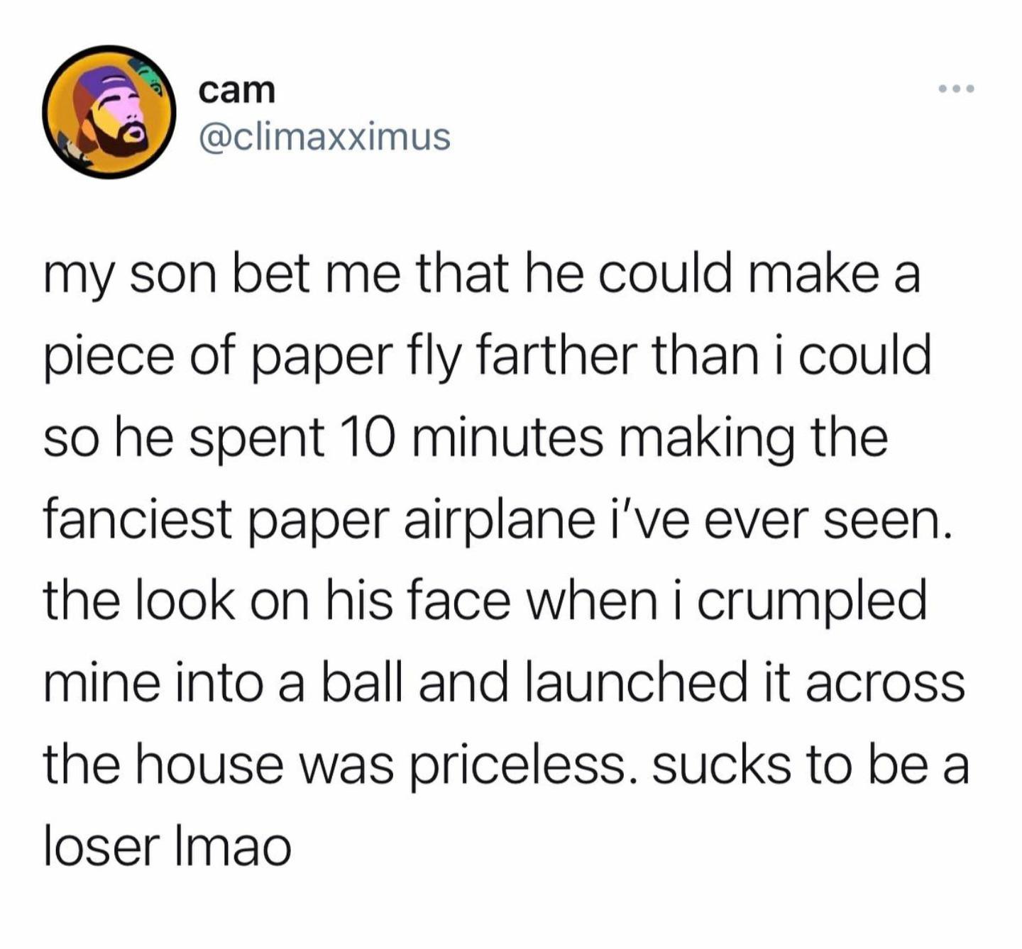 Paper planes | Scrolller