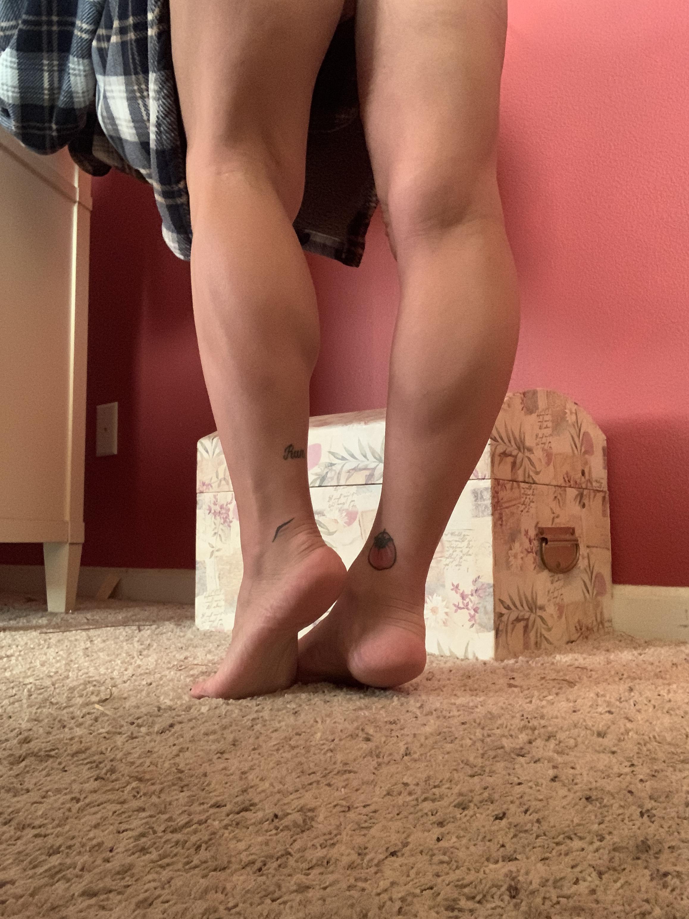 Afternoon chores… | Scrolller