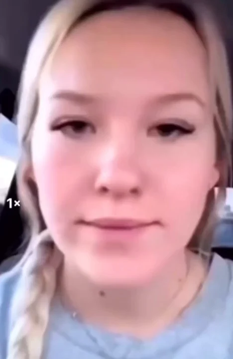 Look mom. No Hands! | Scrolller