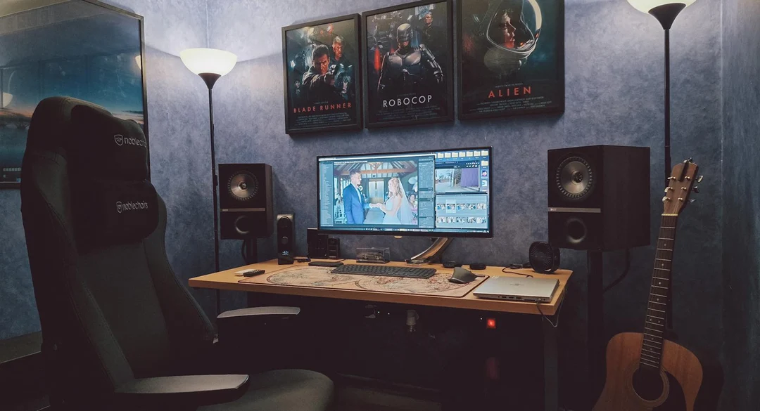 I edit photos in this cozy-tech-workspace | Scrolller