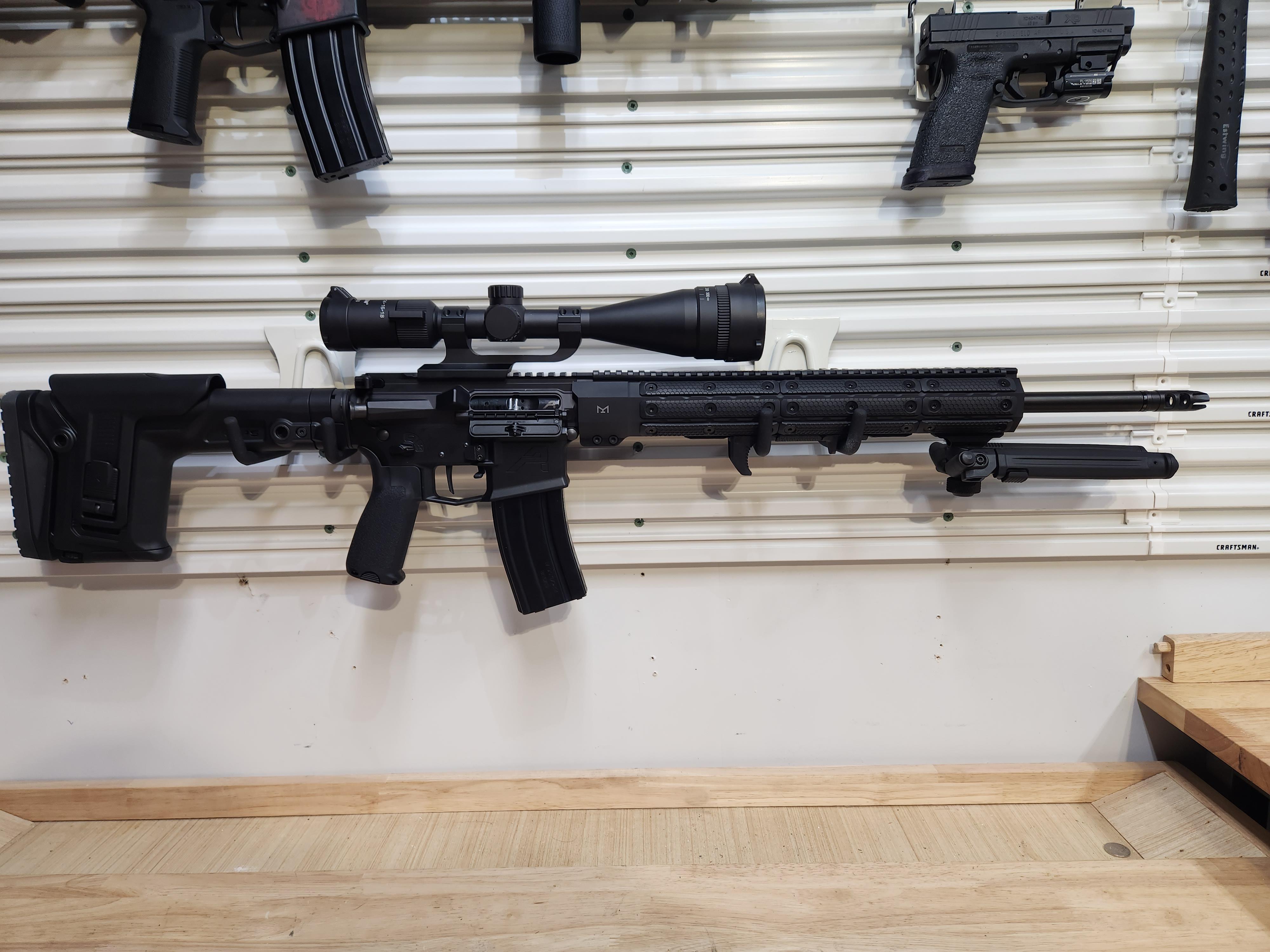 Newest Build | Scrolller