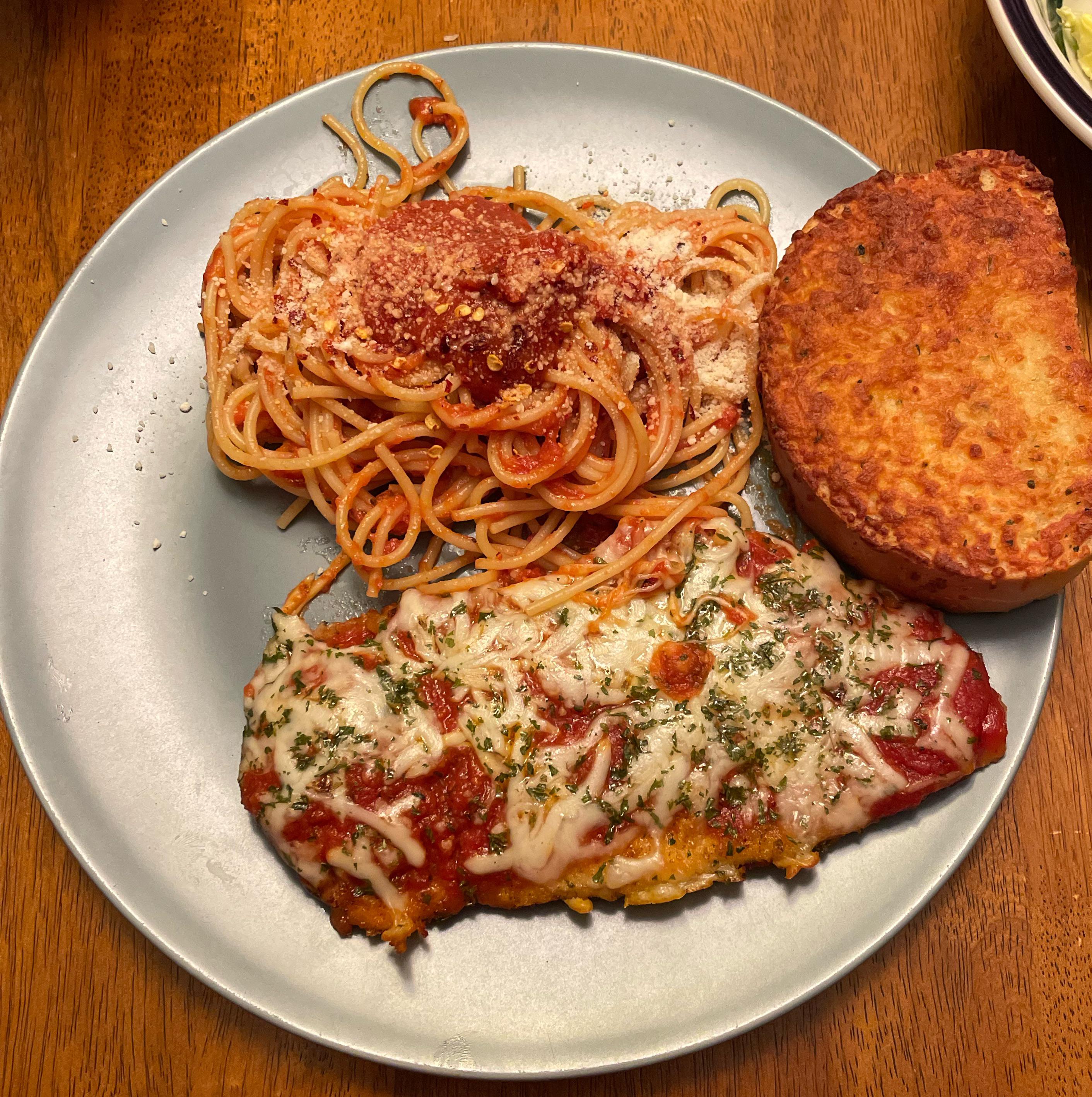 [homemade] Chicken Parm and Spaghetti | Scrolller