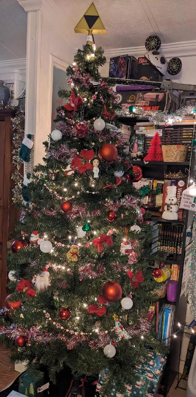 My Daughters Helped Me Get Our Tree Done Scrolller