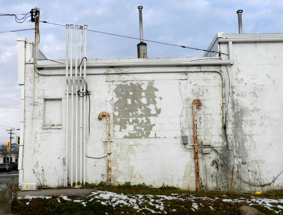 Behind the station | Scrolller