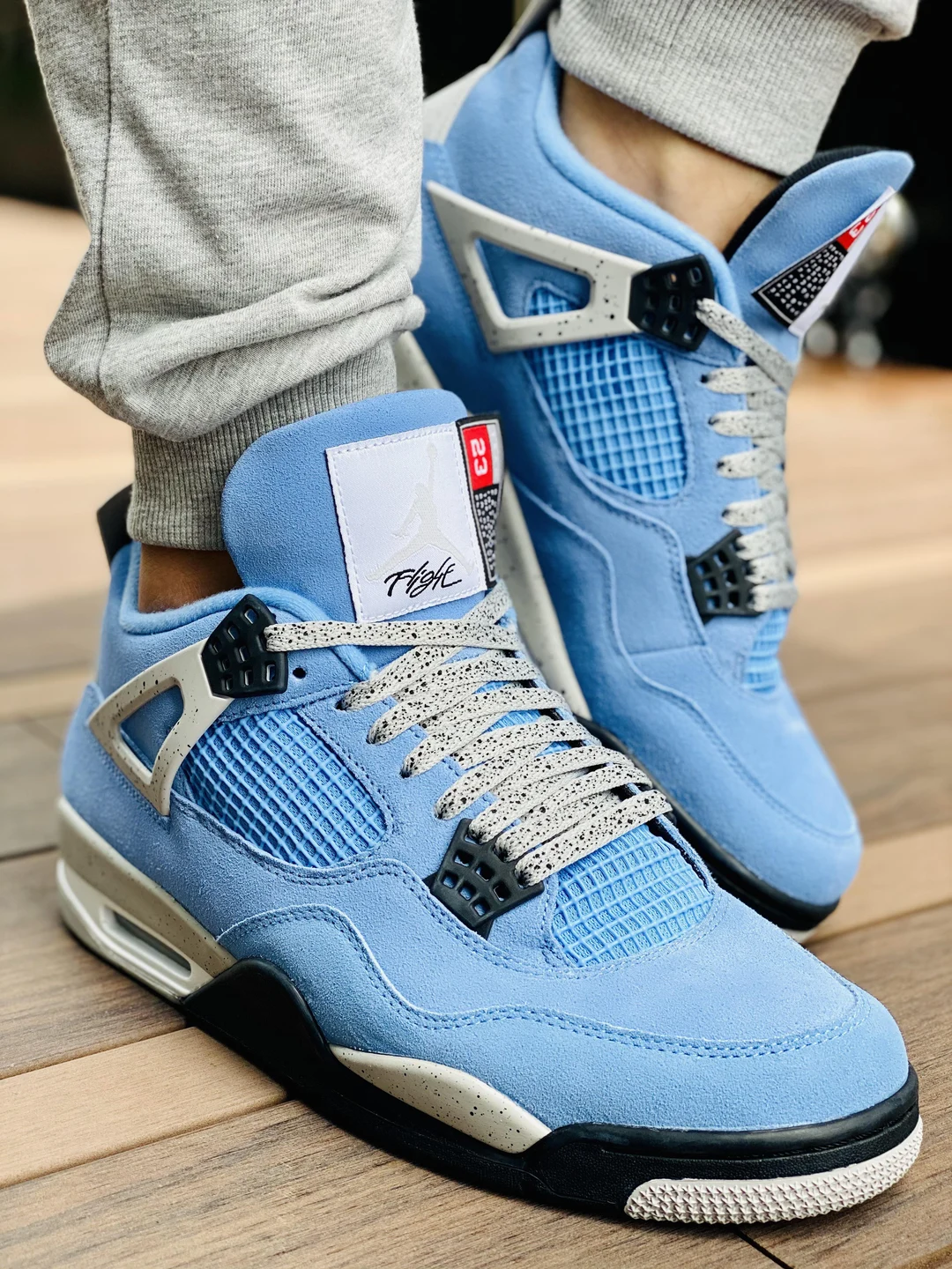Jordan 4 UNC | Scrolller