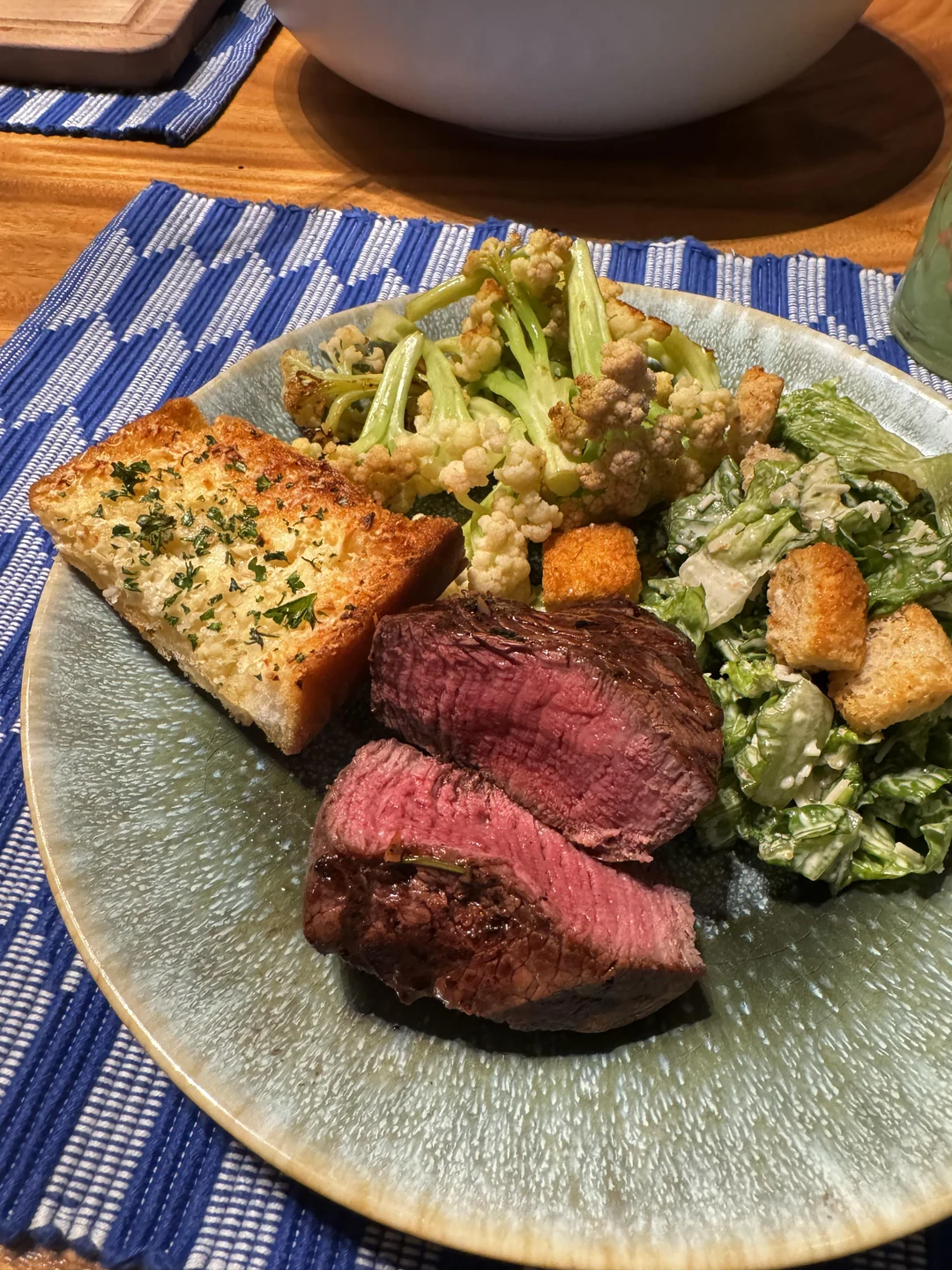 Petite filet | Scrolller