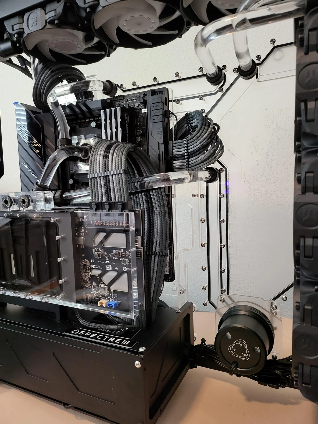 Spectre 3.0 w/ Elite Panels Build! | Scrolller