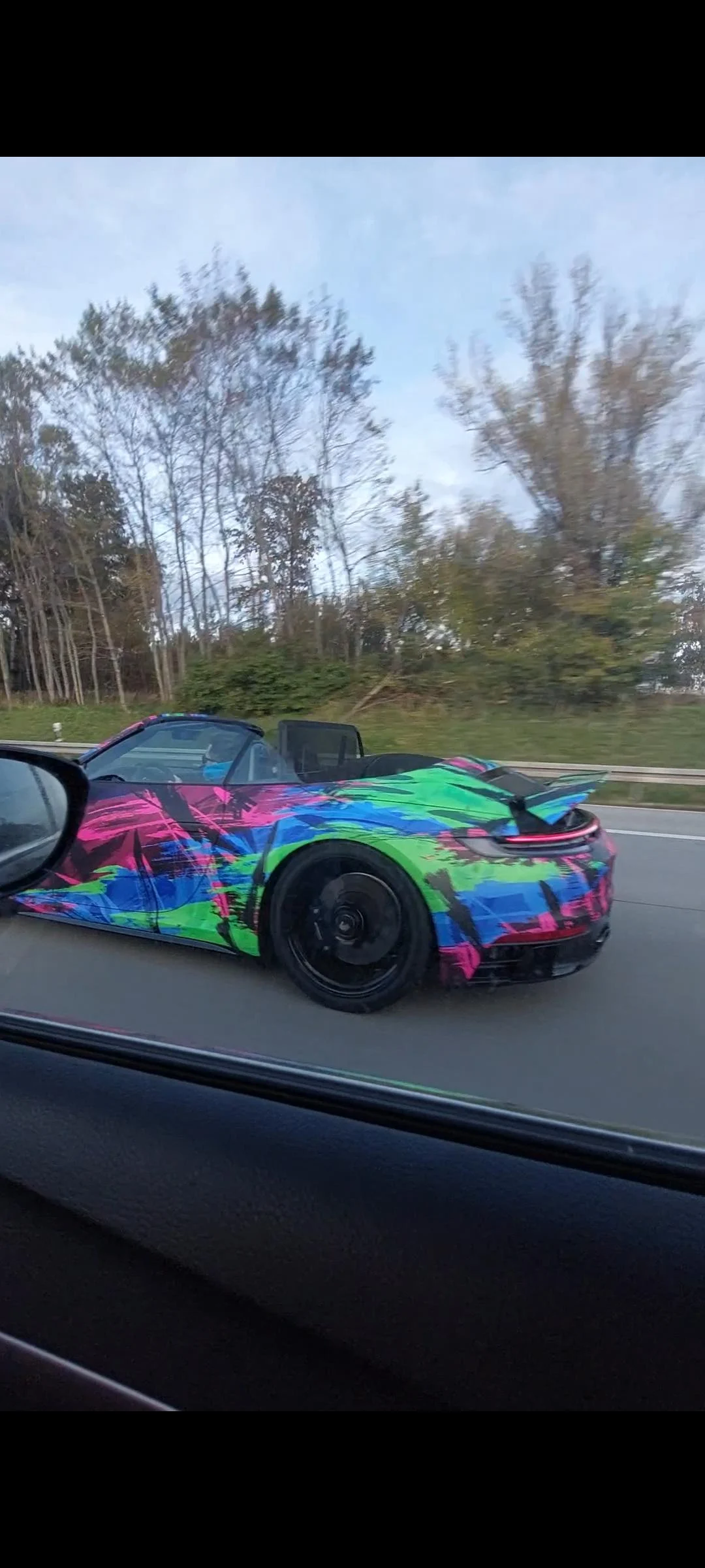 Man i love colors | Scrolller