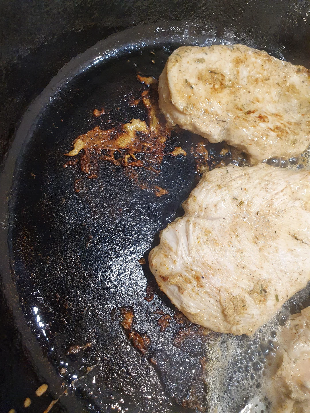 First use after seasoning it 4 times in a row. What am I doing wrong? | Scrolller