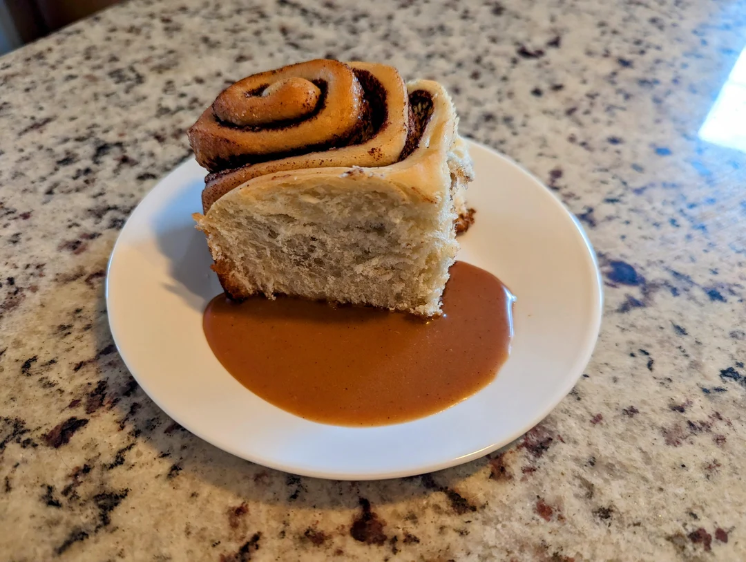 Cinnamon Roll with Spiced Caramel | Scrolller
