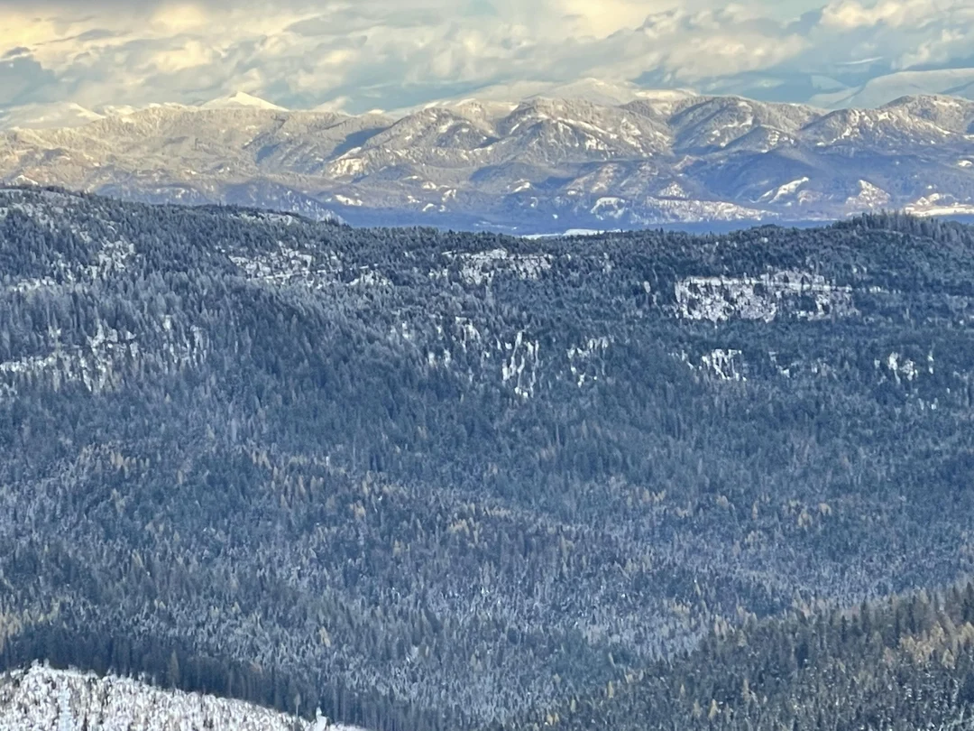 Northern Washington looking into Idaho. [OC] | Scrolller
