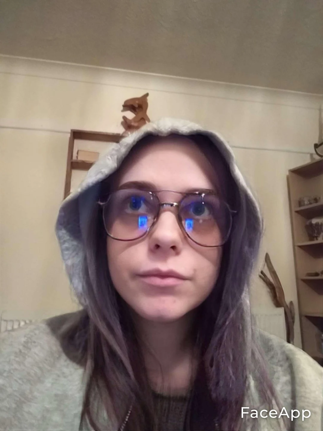 Pretty sure this is the picture that helped my egg crack. | Scrolller