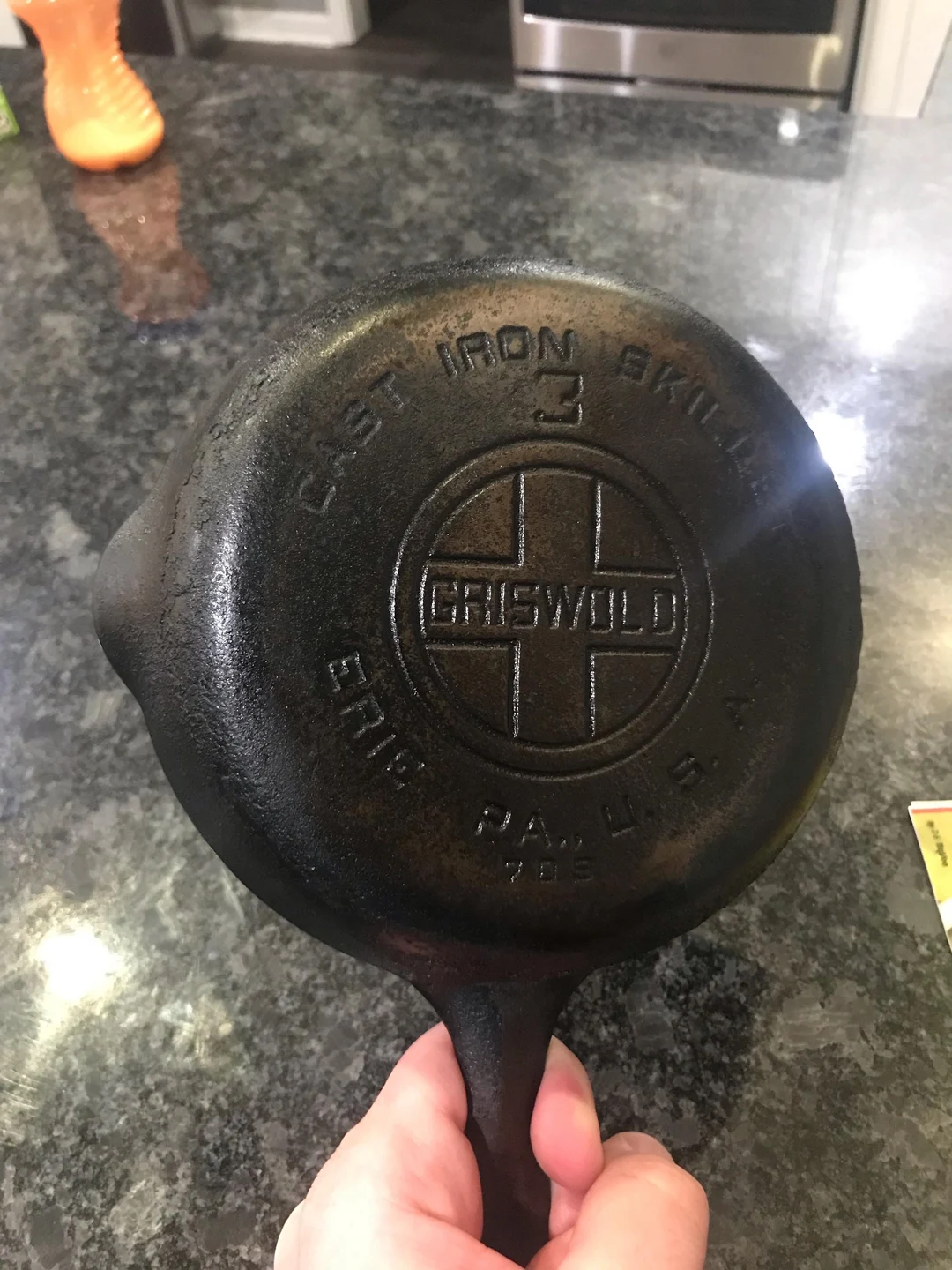 Inherited this old Griswold, any tips to smooth out the sides? | Scrolller