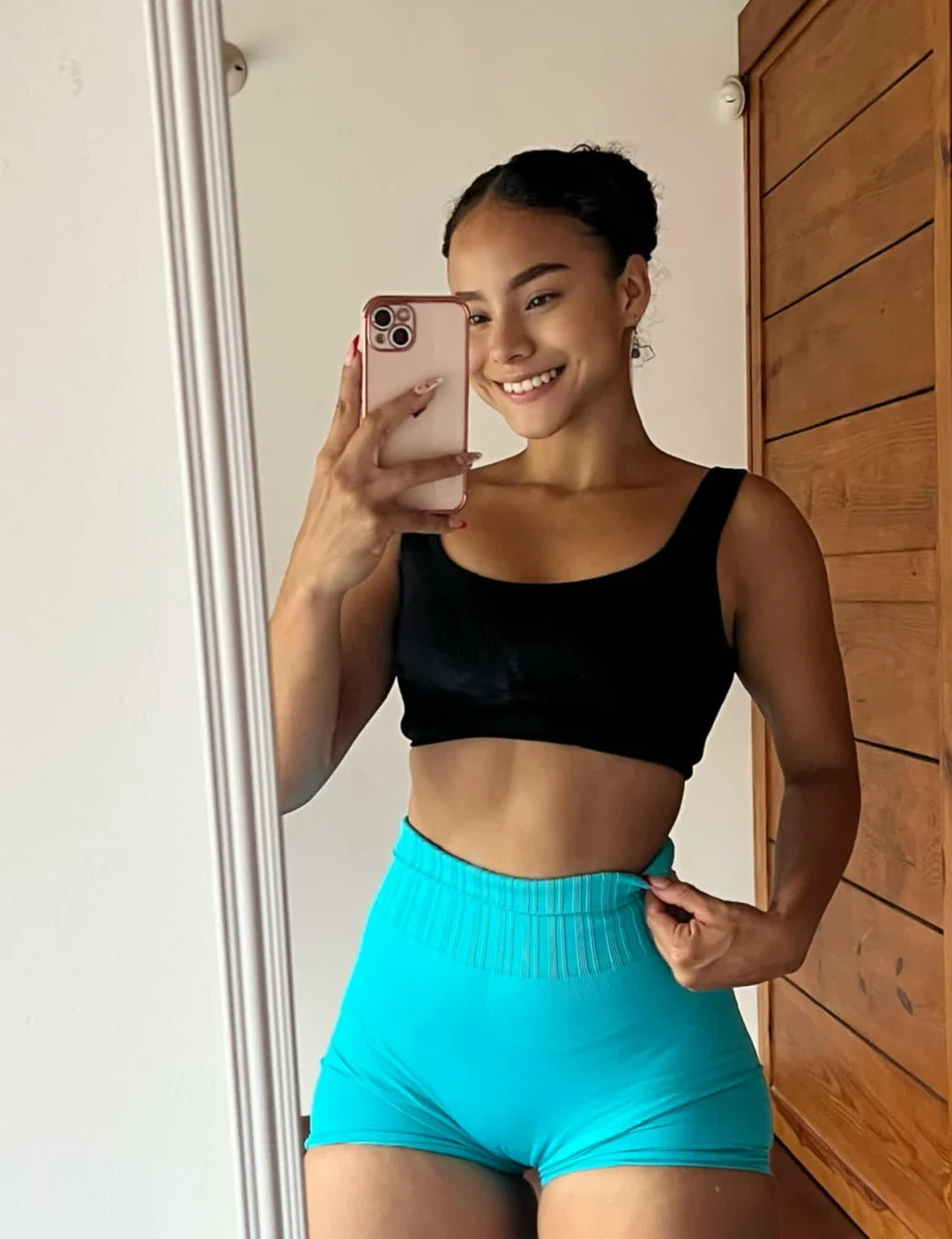 Happy, healthy and blessed | Scrolller