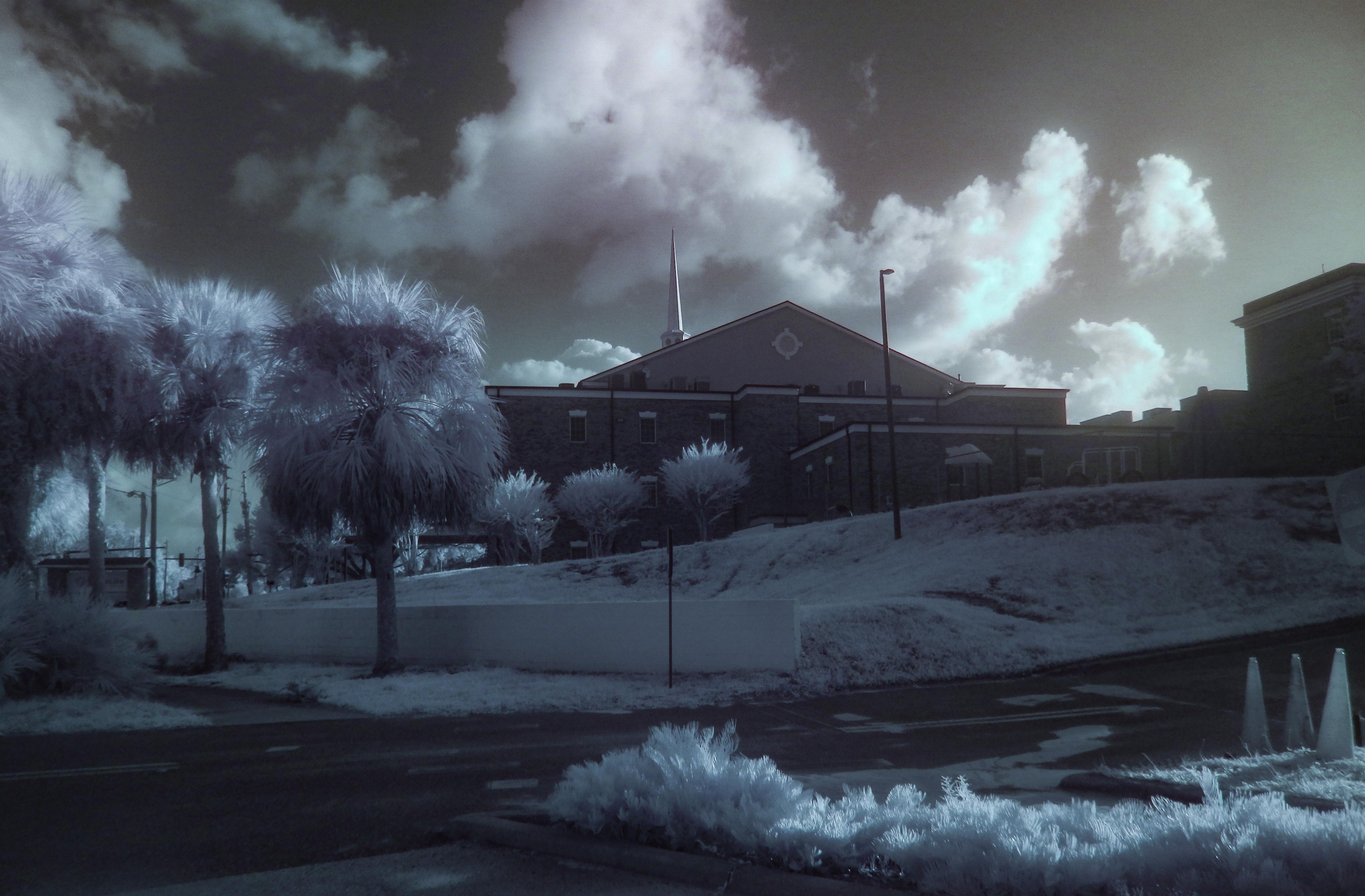 Church love infrared | Scrolller