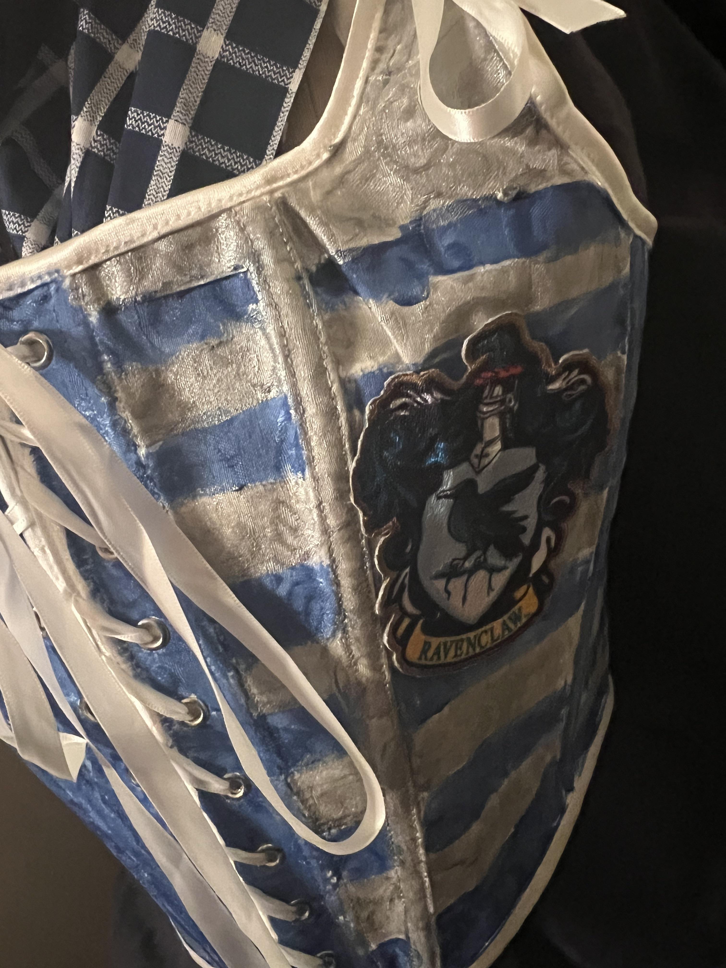 18th century Hogwarts costume | Scrolller