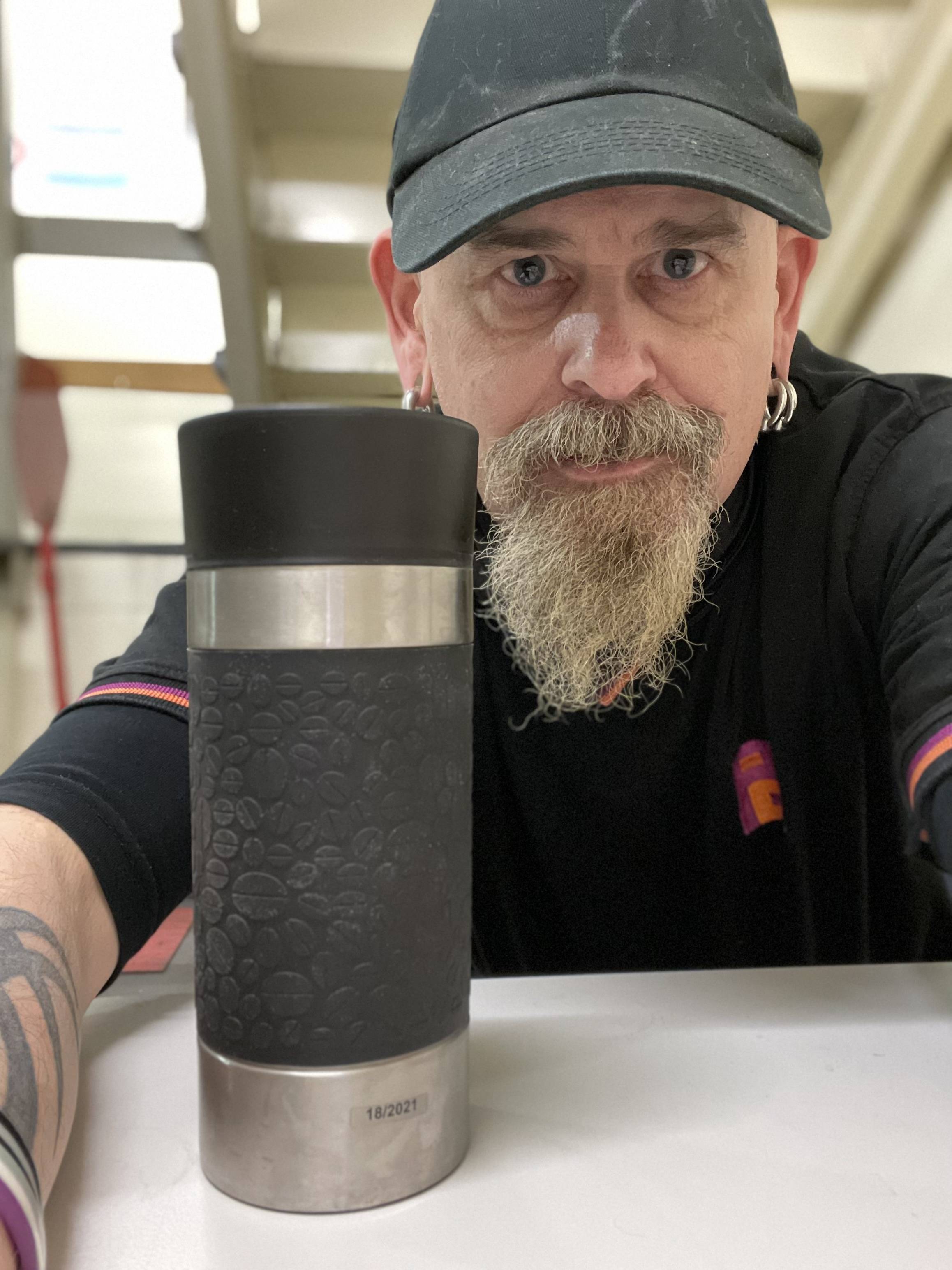 Coffee break at work | Scrolller