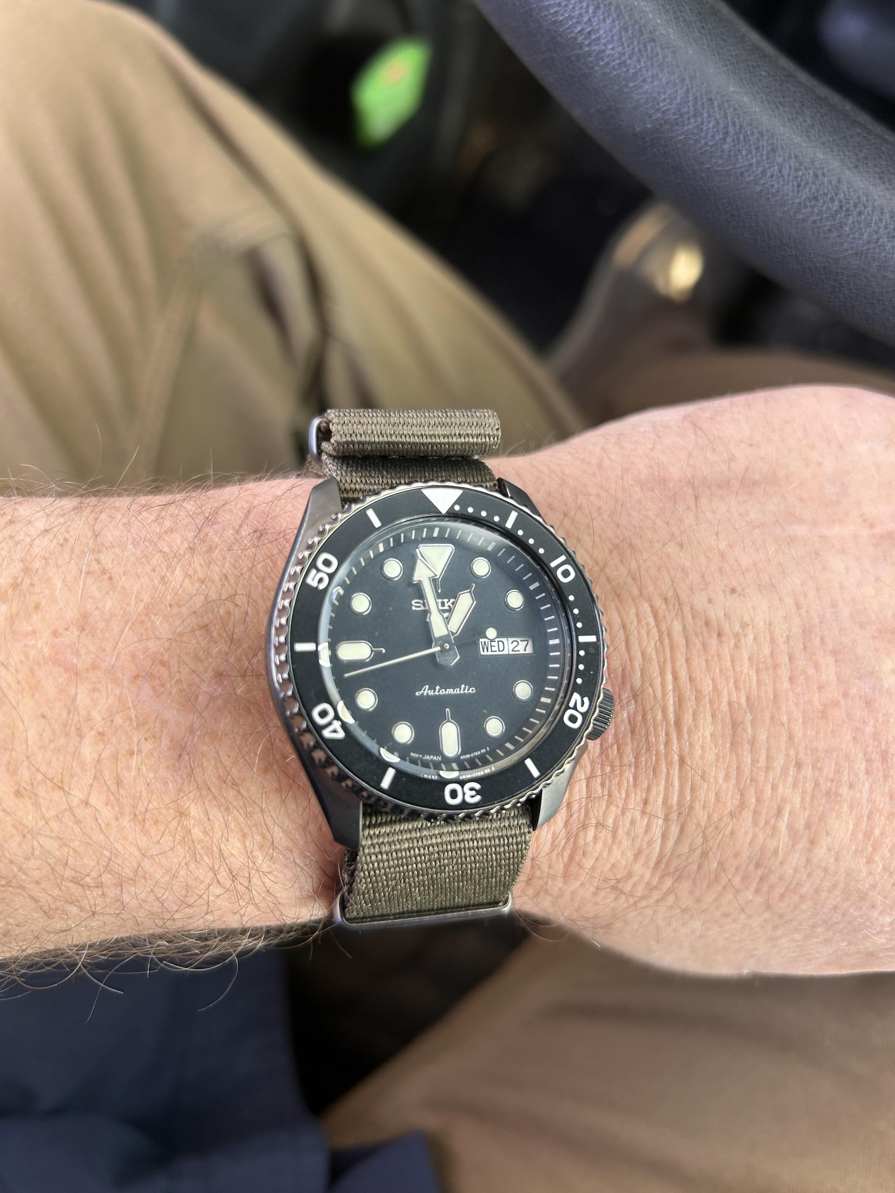 [SRPD65K4] Second Hand Question | Scrolller